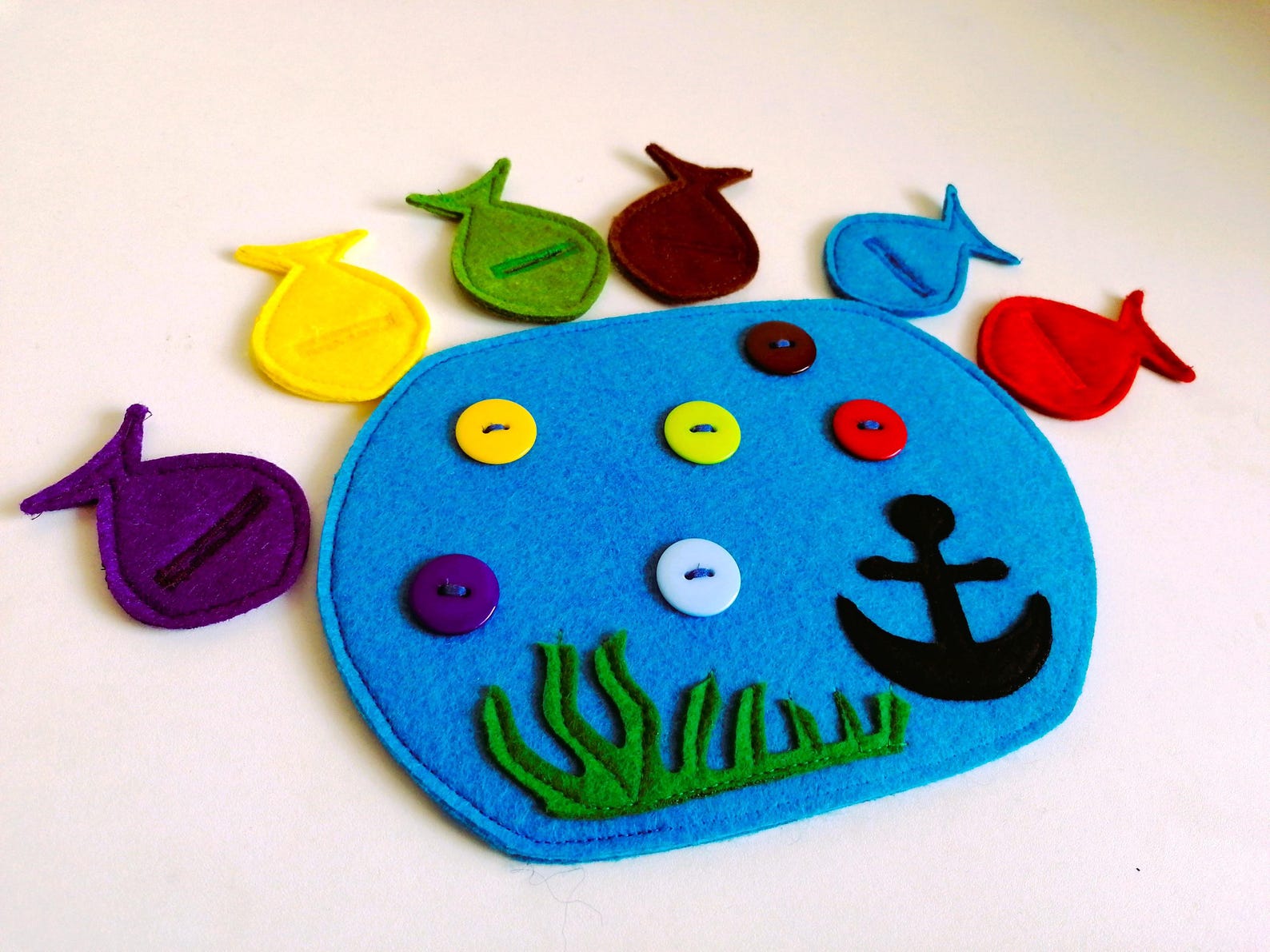 Kids' OT Buttoning Practice, Montessori Fish Tank Color Match ...