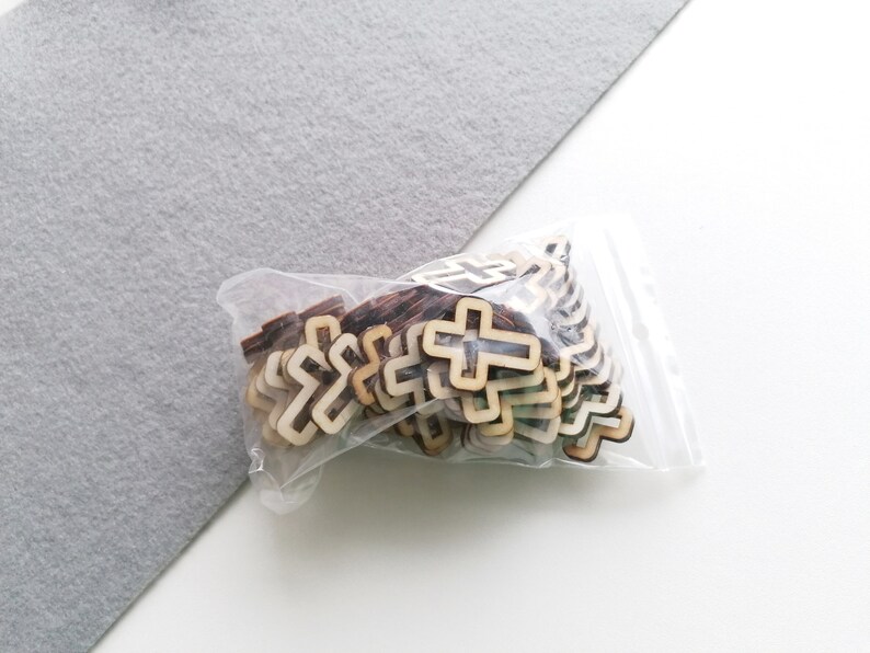 50 Pcs Wooden Crosses Tiny Cross Shape Cutout Laser Cut Small Crosses ...