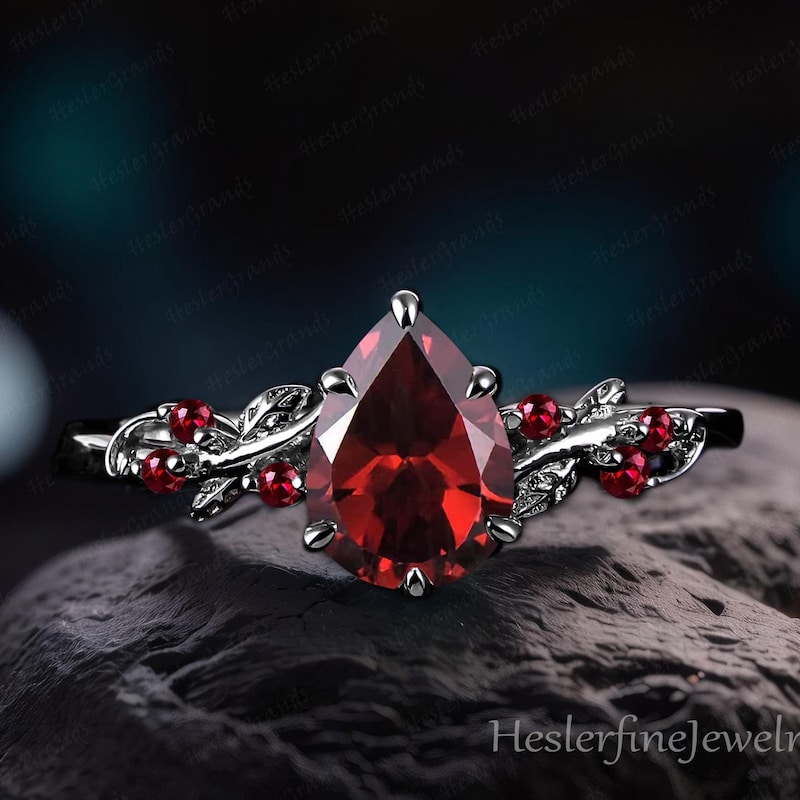 Rings Garnet Pear - Etsy UK