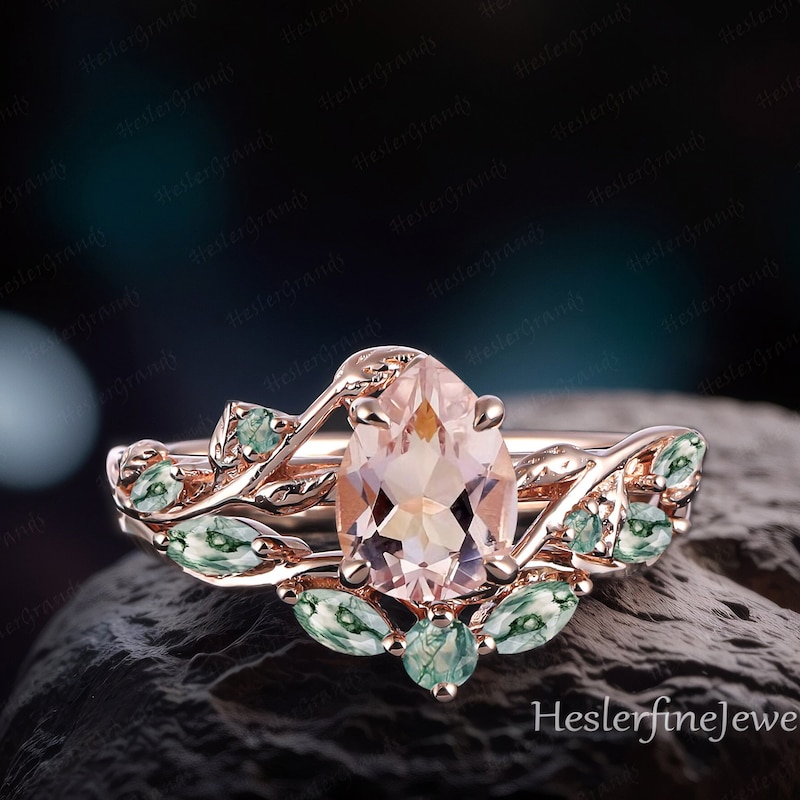 Morganite and Green Ring - Etsy UK