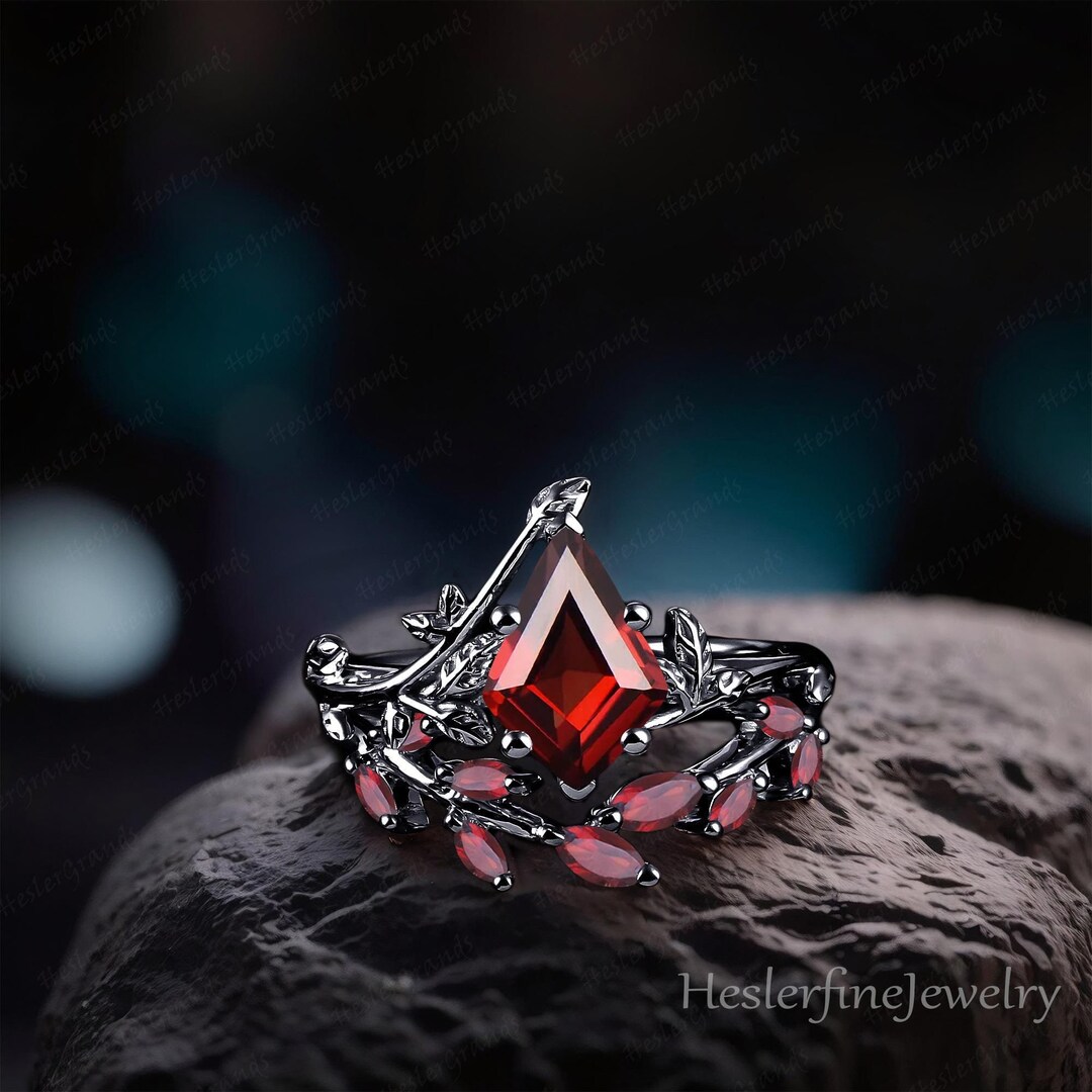 Gothic Black Gold Kite Cut Garnet Engagement Ring Sets Art Deco Ring ...