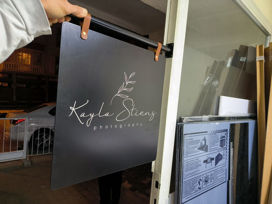 Custom Round Hanging Sign, Blade Sign, Custom Blade Sign, Hanging Sign ...