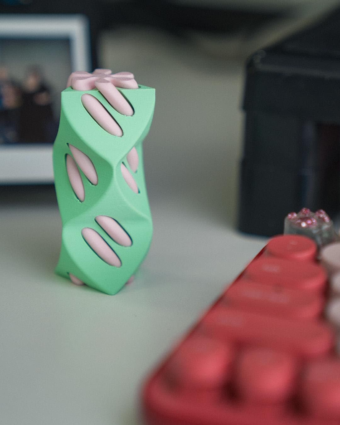 Helix Fidget Toy Stress Relief Spinner Unique Fidget Tool Perfect Gift ...