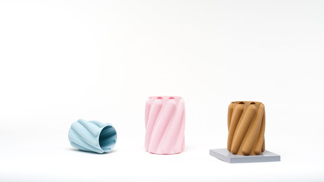 Spaghetti Vase Modern Decorative Vase Unique Wavy Design Stylish Home ...