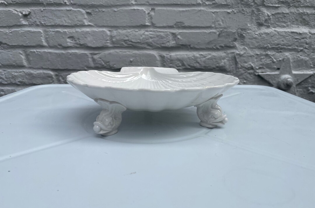 Spode Pedestal Shell Dish Sitting on 3 Dolphin Legs - Etsy