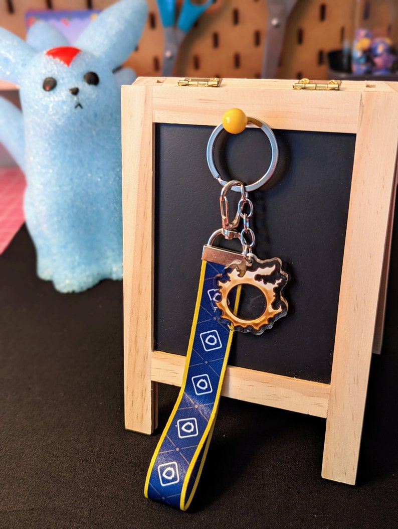 FFXIV Role Lanyard W/ Quest Marker Charm - Etsy