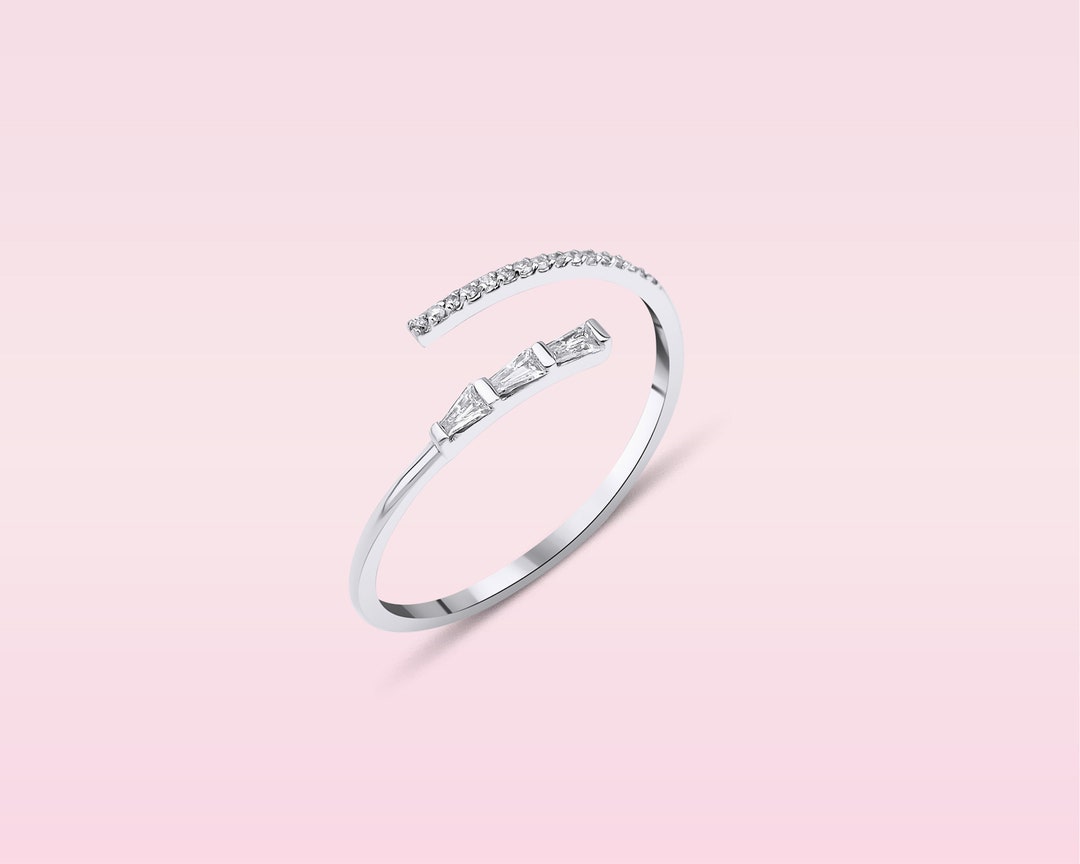 Adjustable Ring With Diamond in 14K Solid Gold Dainty Diamond - Etsy