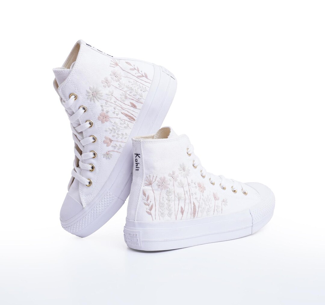 Custom Wedding Platform/ Bridal Flowers Embroidered Converse ...