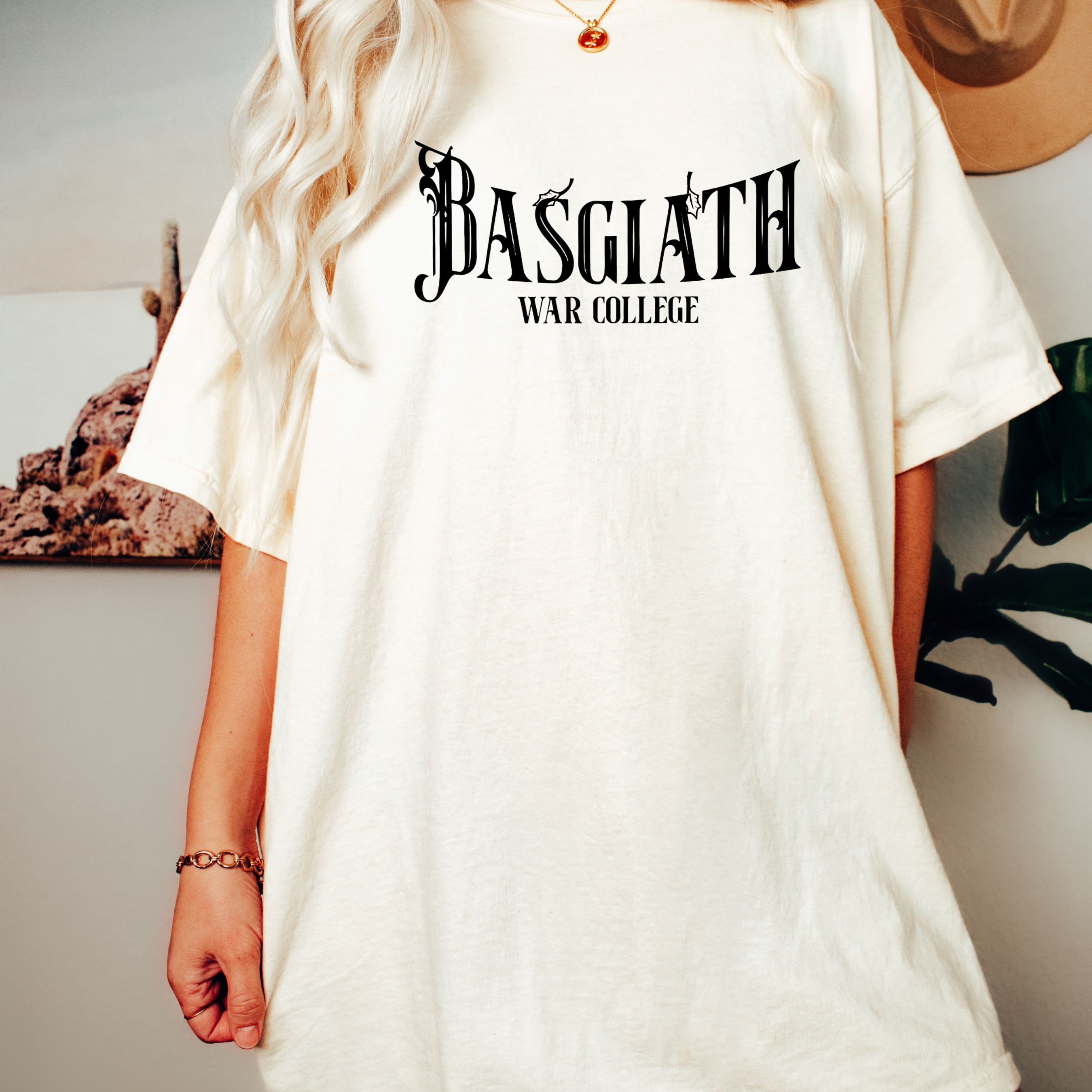 Basgiath War College, Fourth Wing Shirt, Rebecca Yarros by LesliChang ...