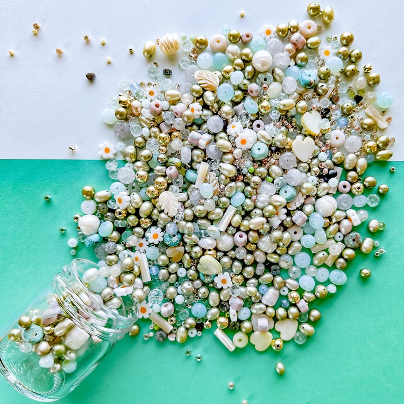 Beads Inc Clover Caviar Luxe Bead Blend Opal Flower Glass Natural Stone ...