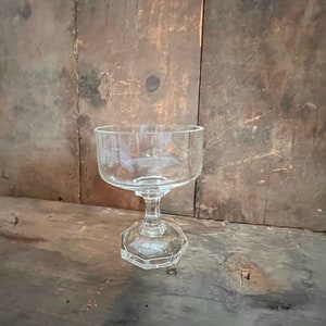 Set of 10 Mid Century Modern L. E. Crystal Footed Cocktail Champagne ...