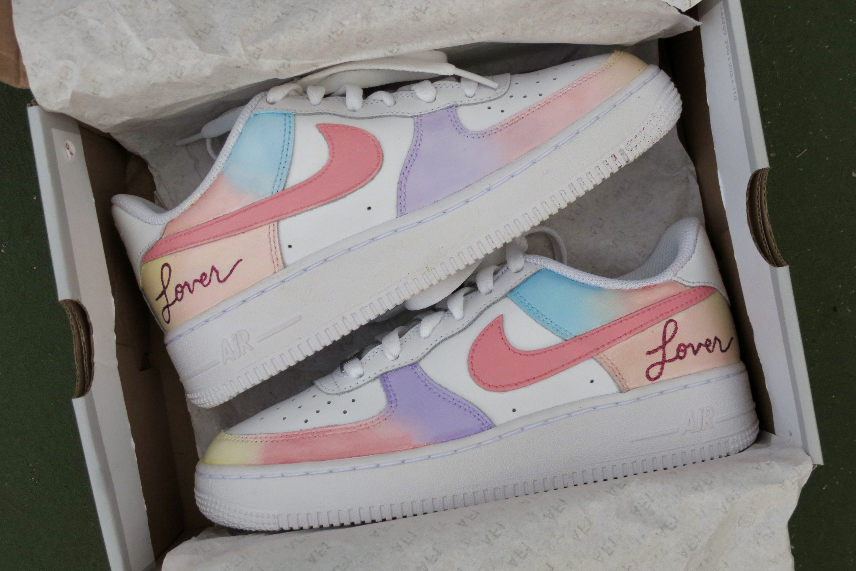 Taylor Swift Lover Shoes Taylor Swift Customs Painted Air Forces Air ...