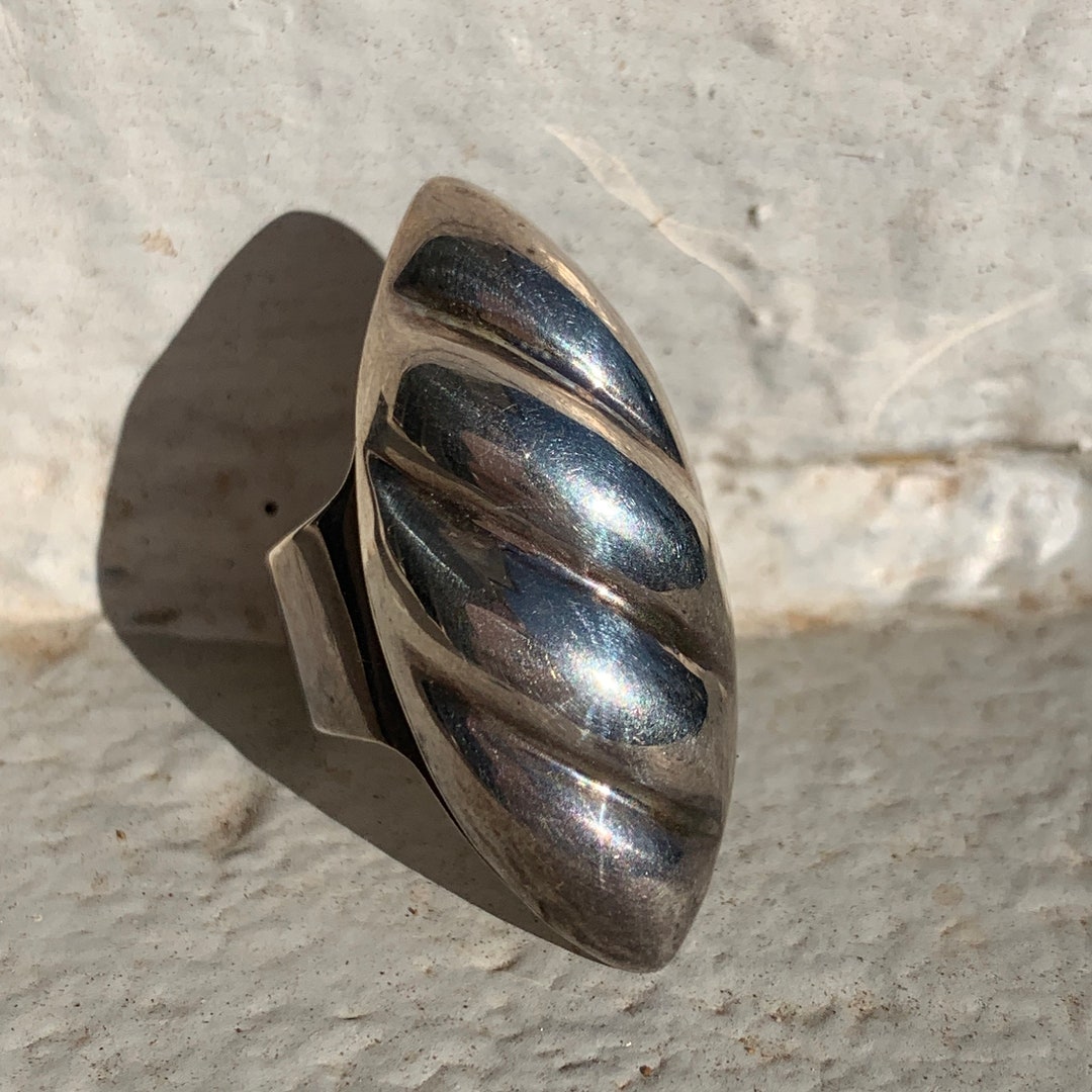 Vintage Taxco Sterling Silver Statement Ring - Artist Signed (size 7 US ...