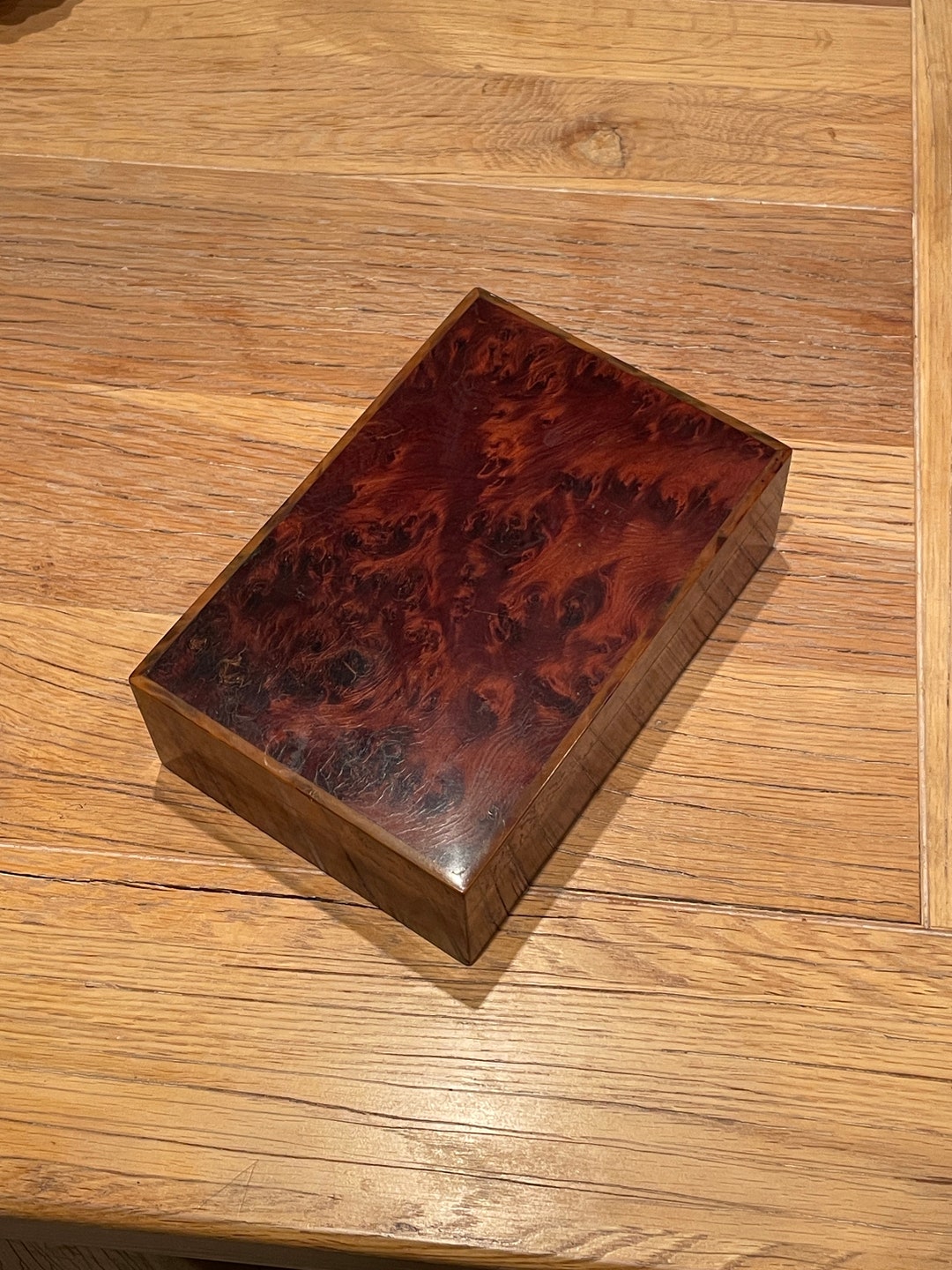 KA594 Burr Amboyna Cheroot Box V Shallow Domed Lid Inlay Stringing ...