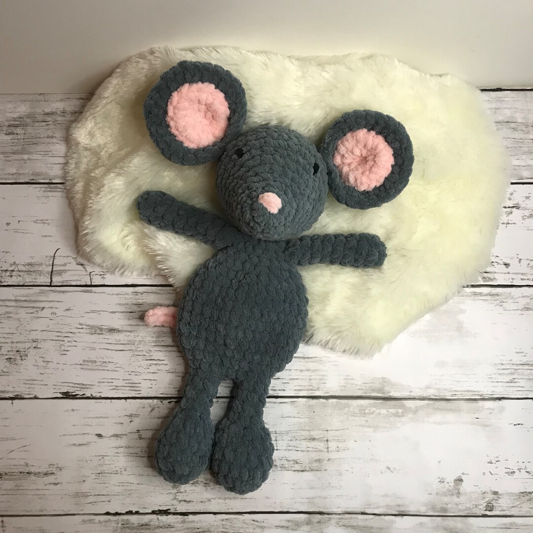 Mouse to Cuddle, Crocheted Cuddly Toy, Snuggler - Etsy