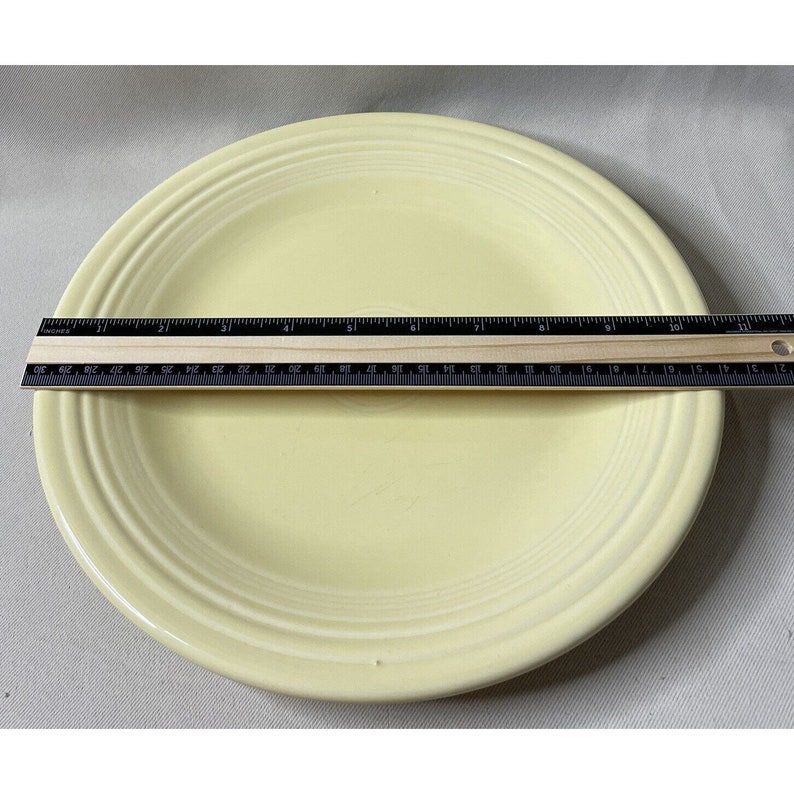 Fiestaware Pale Yellow Dinner Plate Fiesta 10 1/2 HLC USA KK 1996 Lead ...