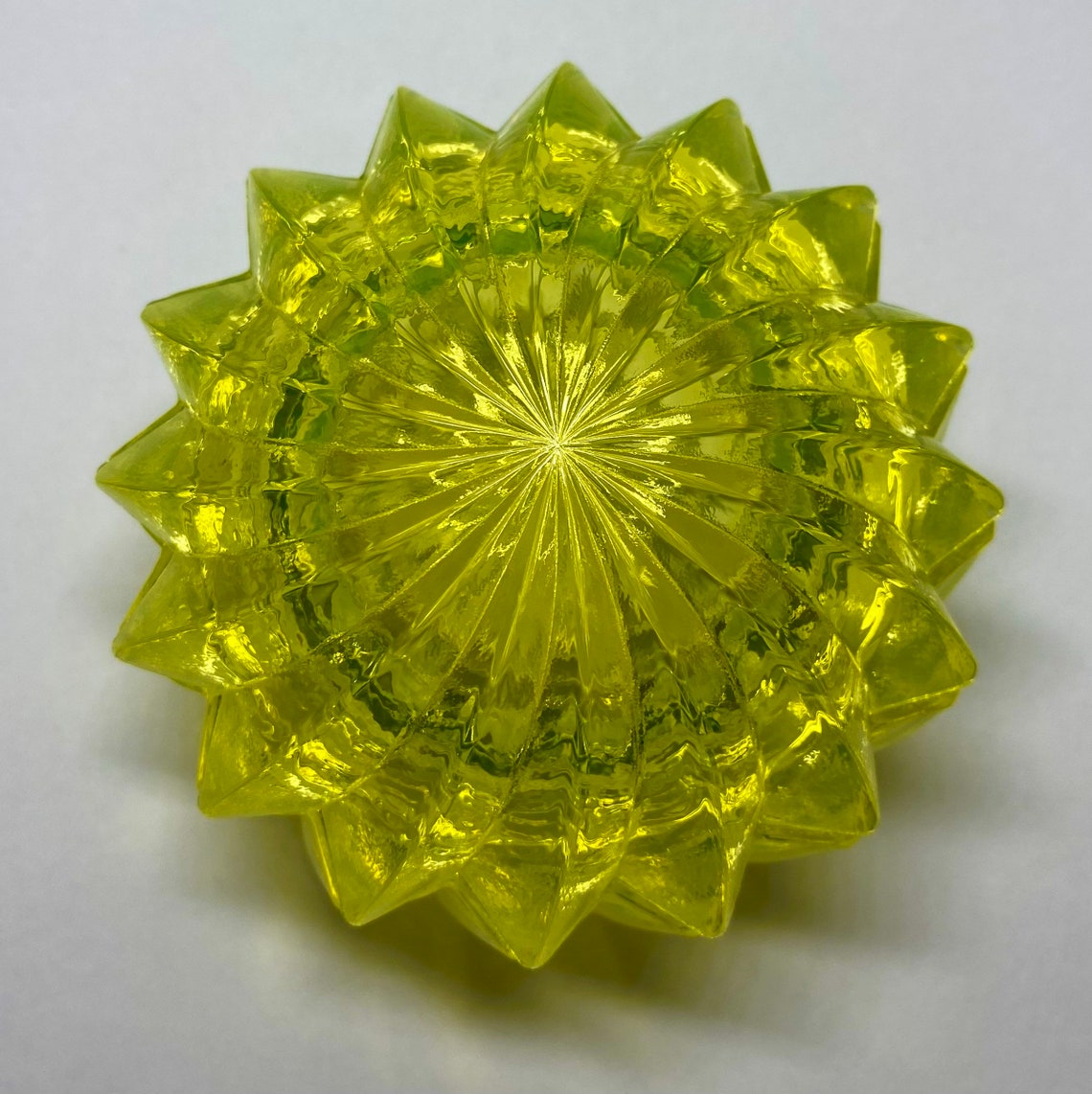 Art Deco Uranium Glass Tiny Jewelry Box 1930's - Etsy