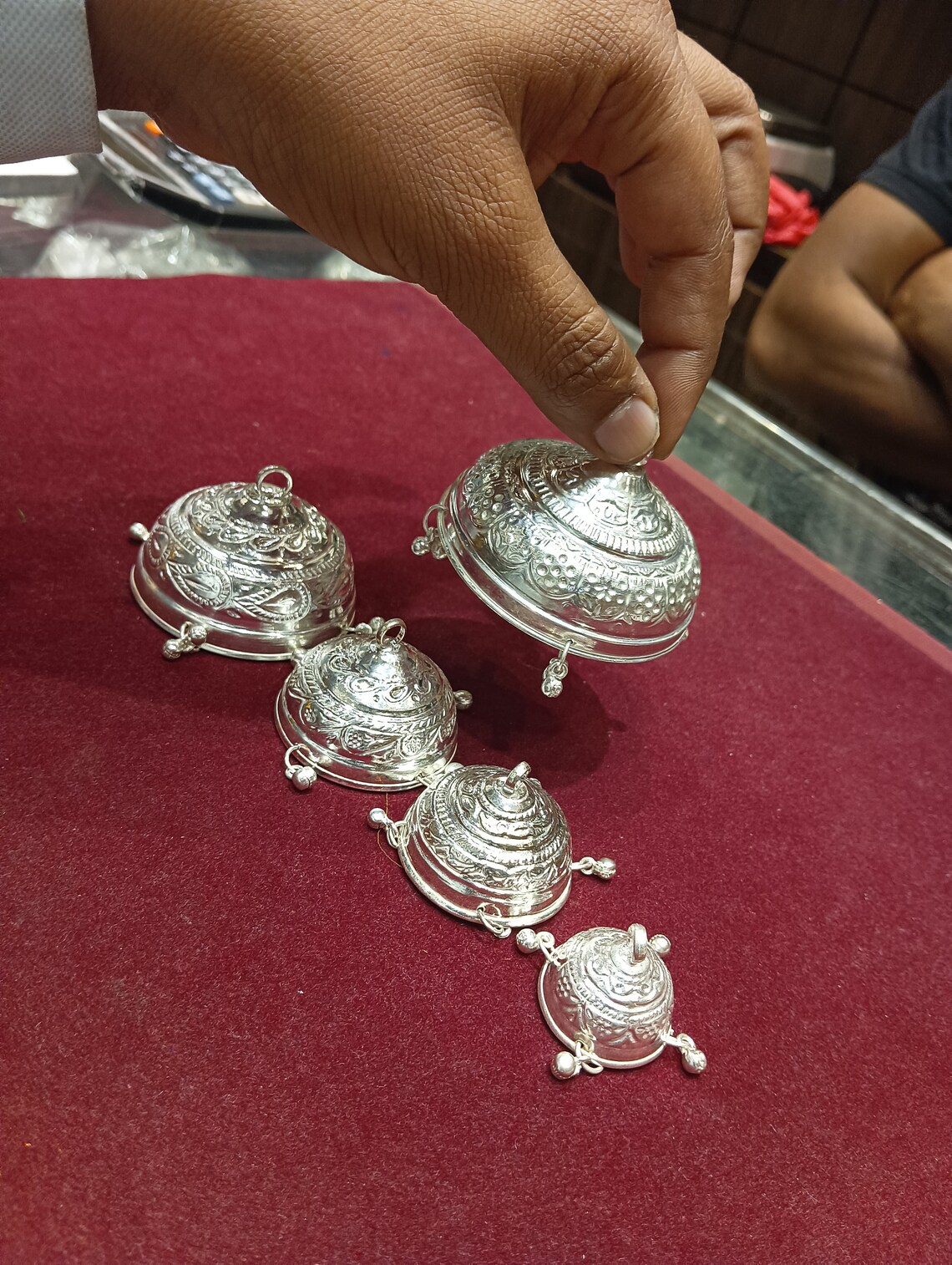 Pure Silver Chatter Idol/statue for Home Decoration Mandir Silver ...