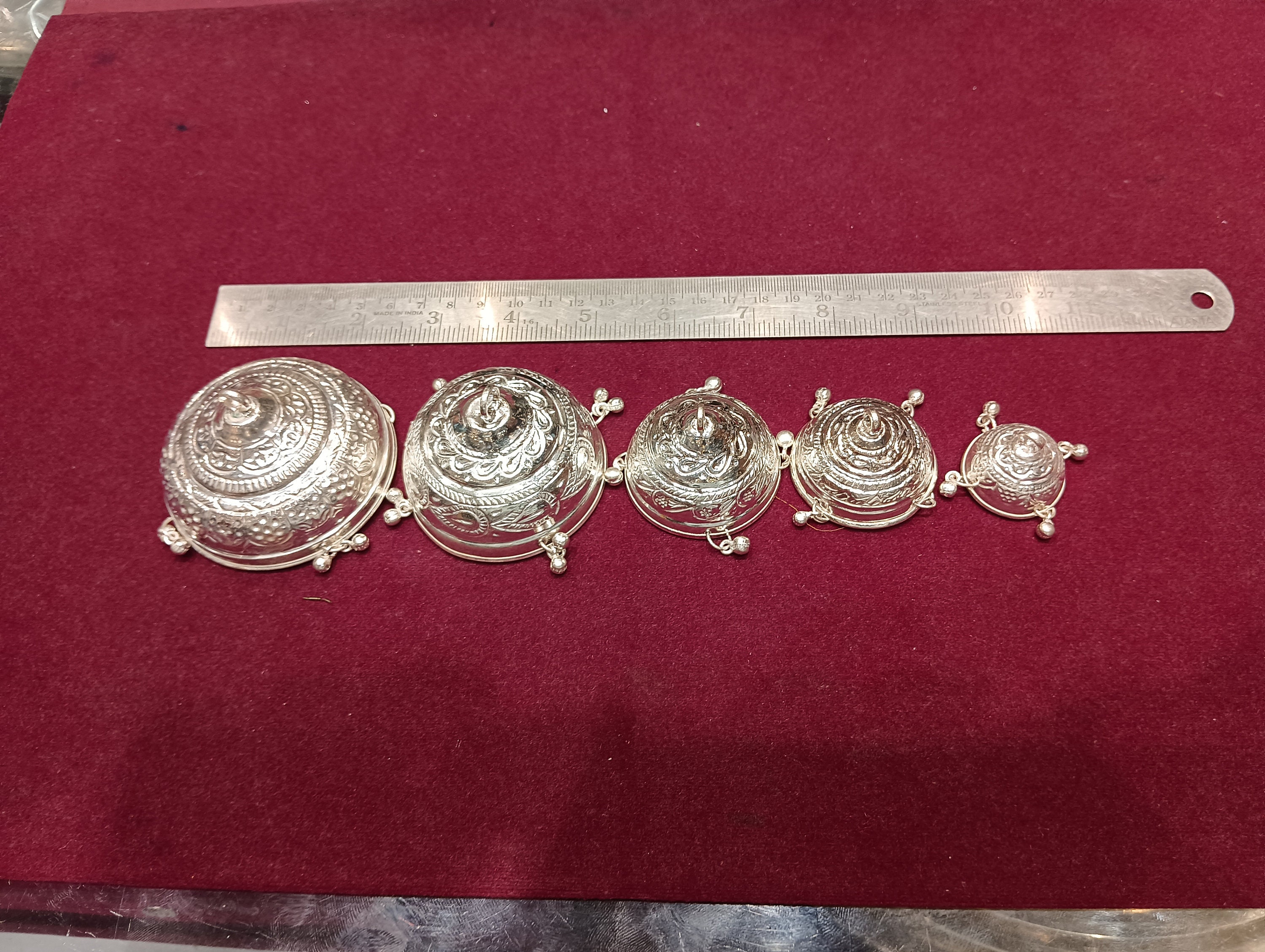 Pure Silver Chatter Idol/statue for Home Decoration Mandir Silver ...