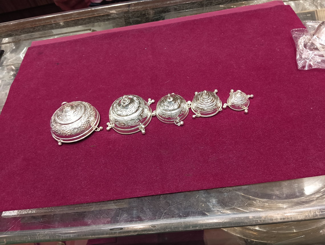 Pure Silver Chatter Idol/statue for Home Decoration Mandir Silver ...