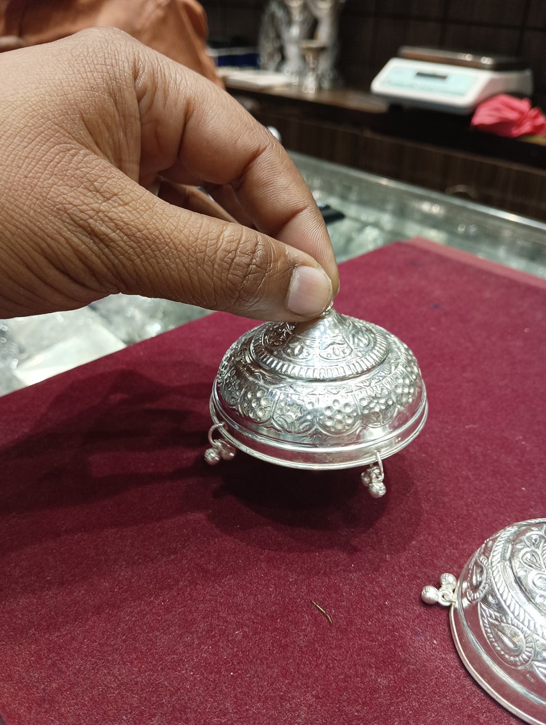 Pure Silver Chatter Idol/statue for Home Decoration Mandir Silver ...