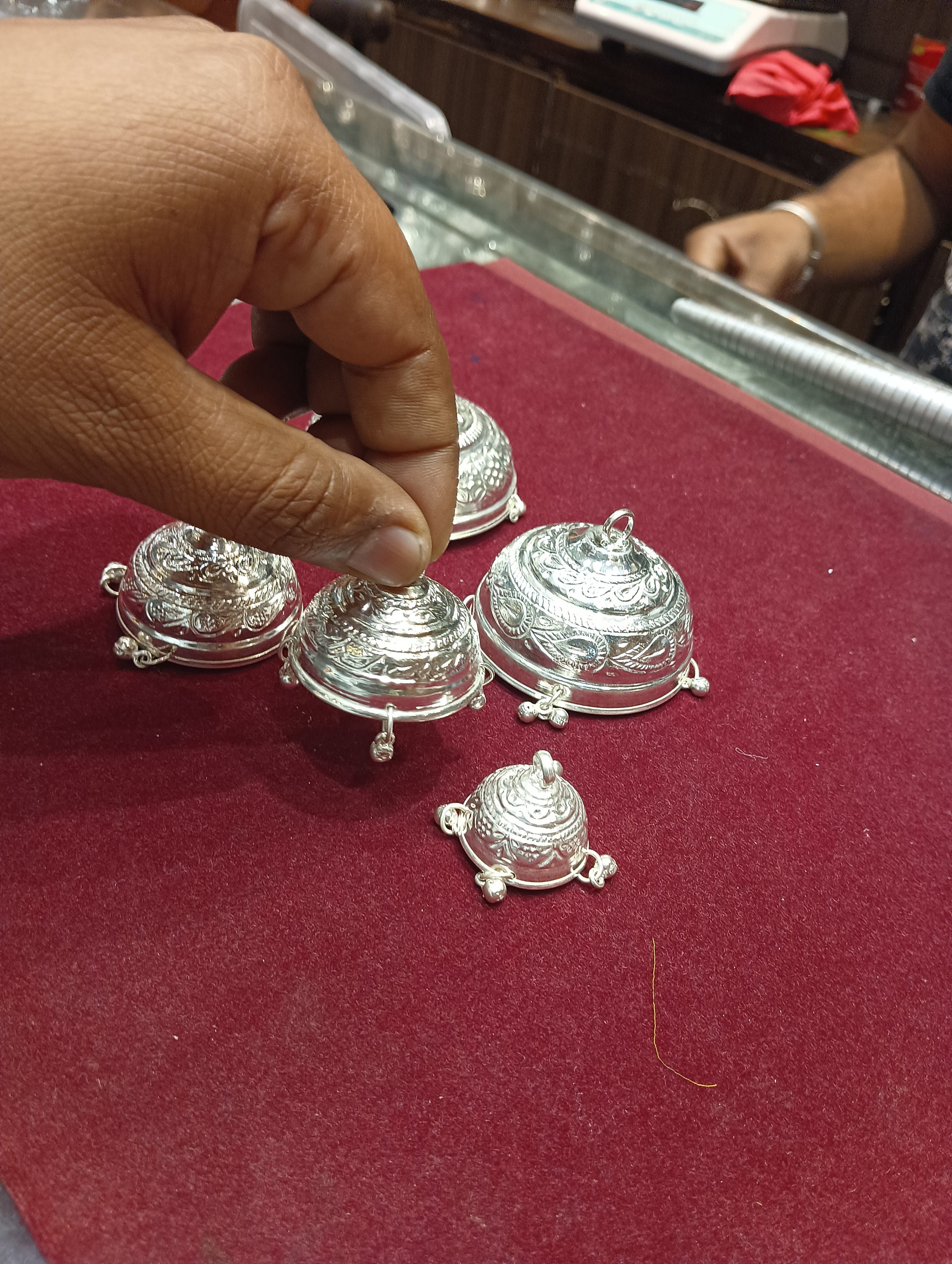 Pure Silver Chatter Idol/statue for Home Decoration Mandir Silver ...