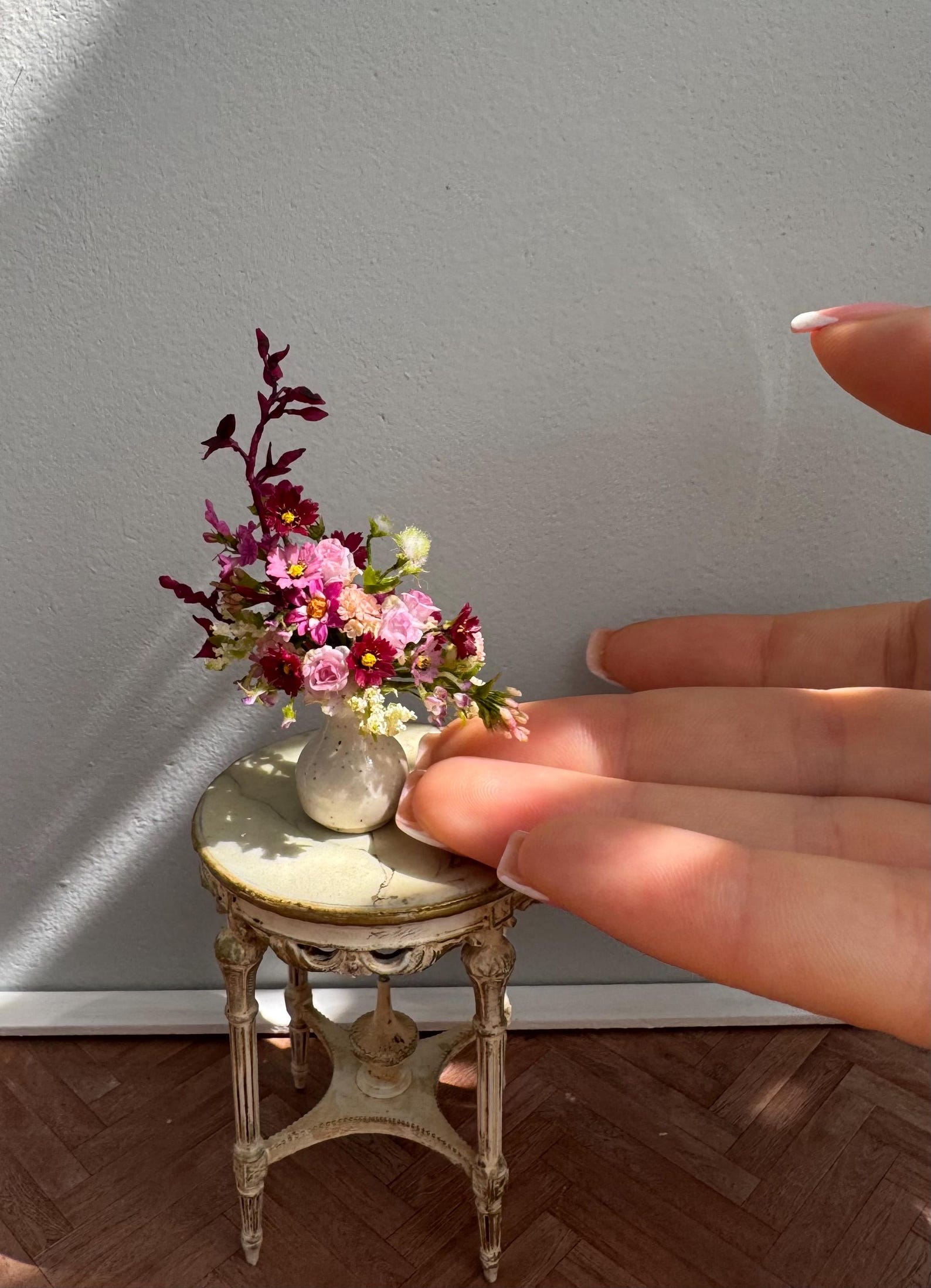 Dollhouse Floral Arrangement, Scale 1/12 - Etsy