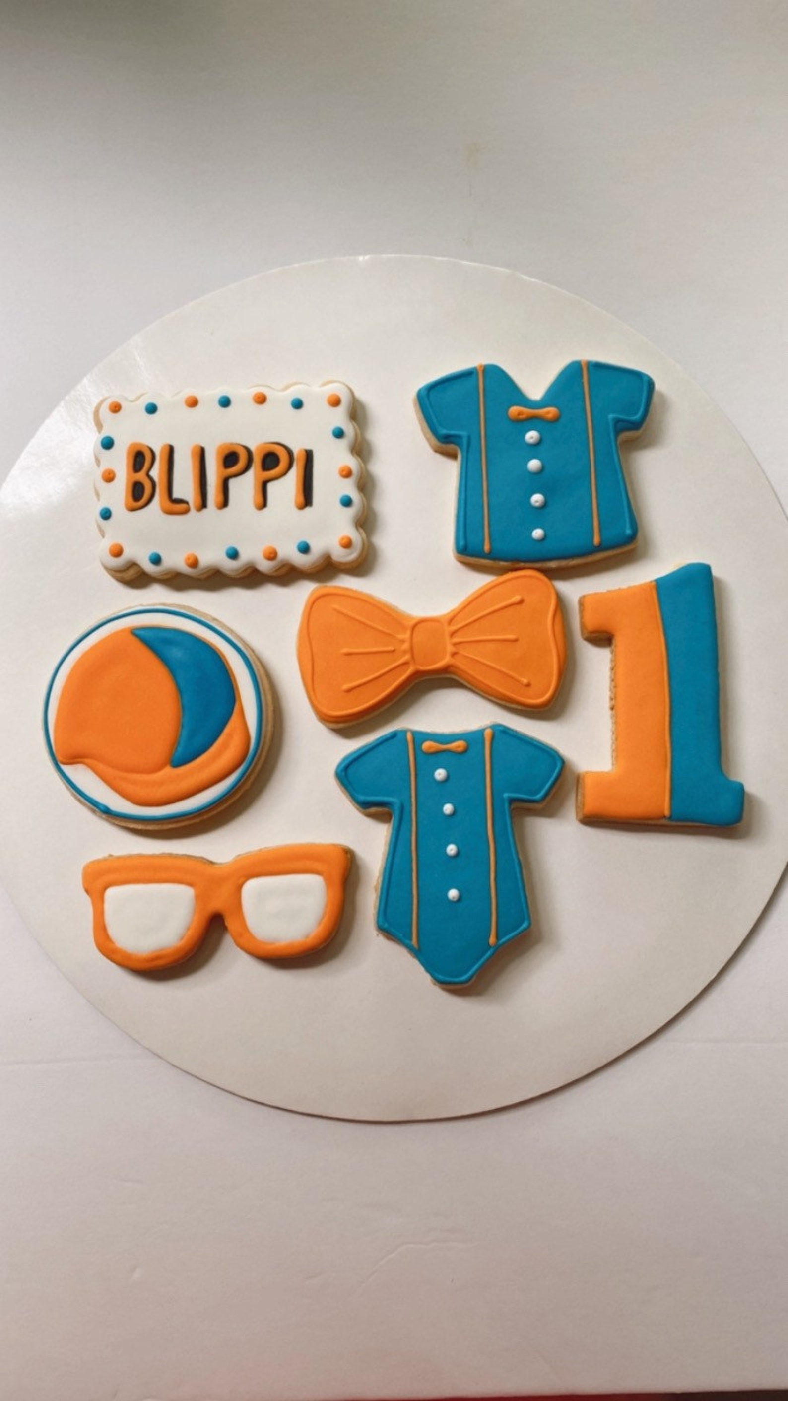 Blippi Decorated Cookies / Blippi Party Supplies / Blippi - Etsy