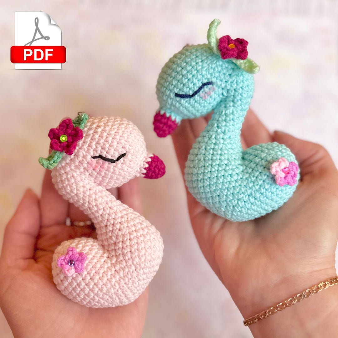 Swan Heart Crochet Pattern. Keychain Bird Swan. English Tutorial PDF ...
