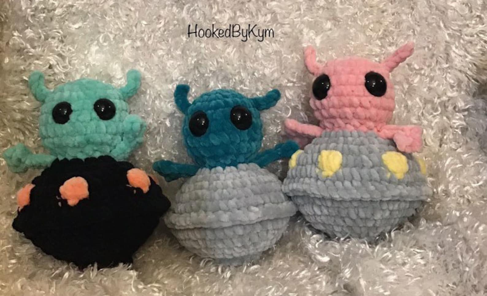 Weebee the Space Invader No Sew Crochet Pattern - Etsy Australia