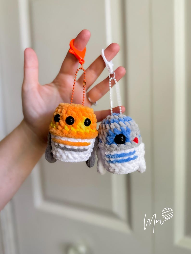 Droid Keychain (PDF Crochet Pattern) - Etsy