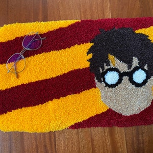 HARRY POTTER RUG / Different Sizes, Fluffy Tufted Rug, Gryffindor ...