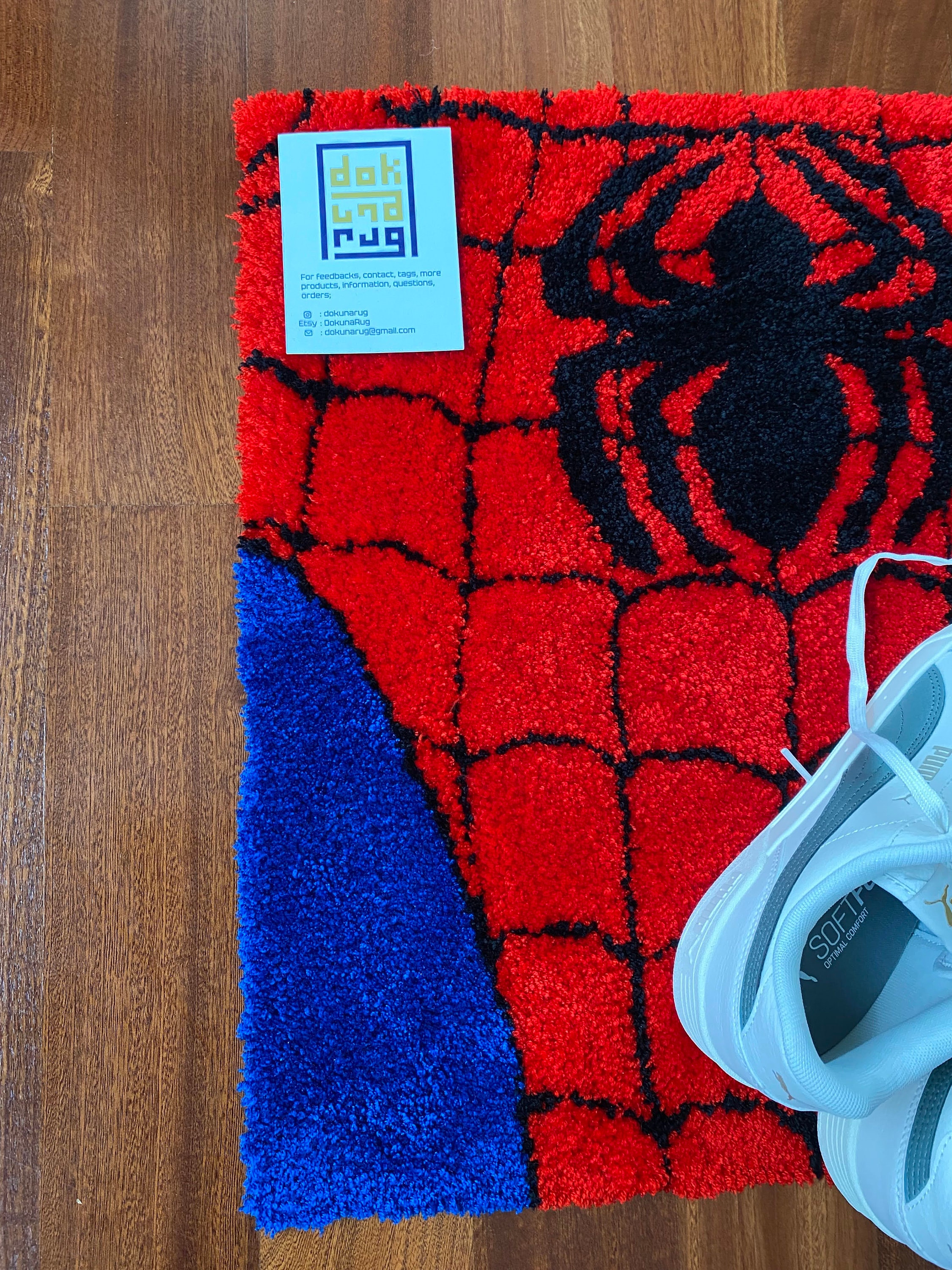 SPIDERMAN SUIT RUG / Super Hero Rugs, Different Sizes, Square Rug ...