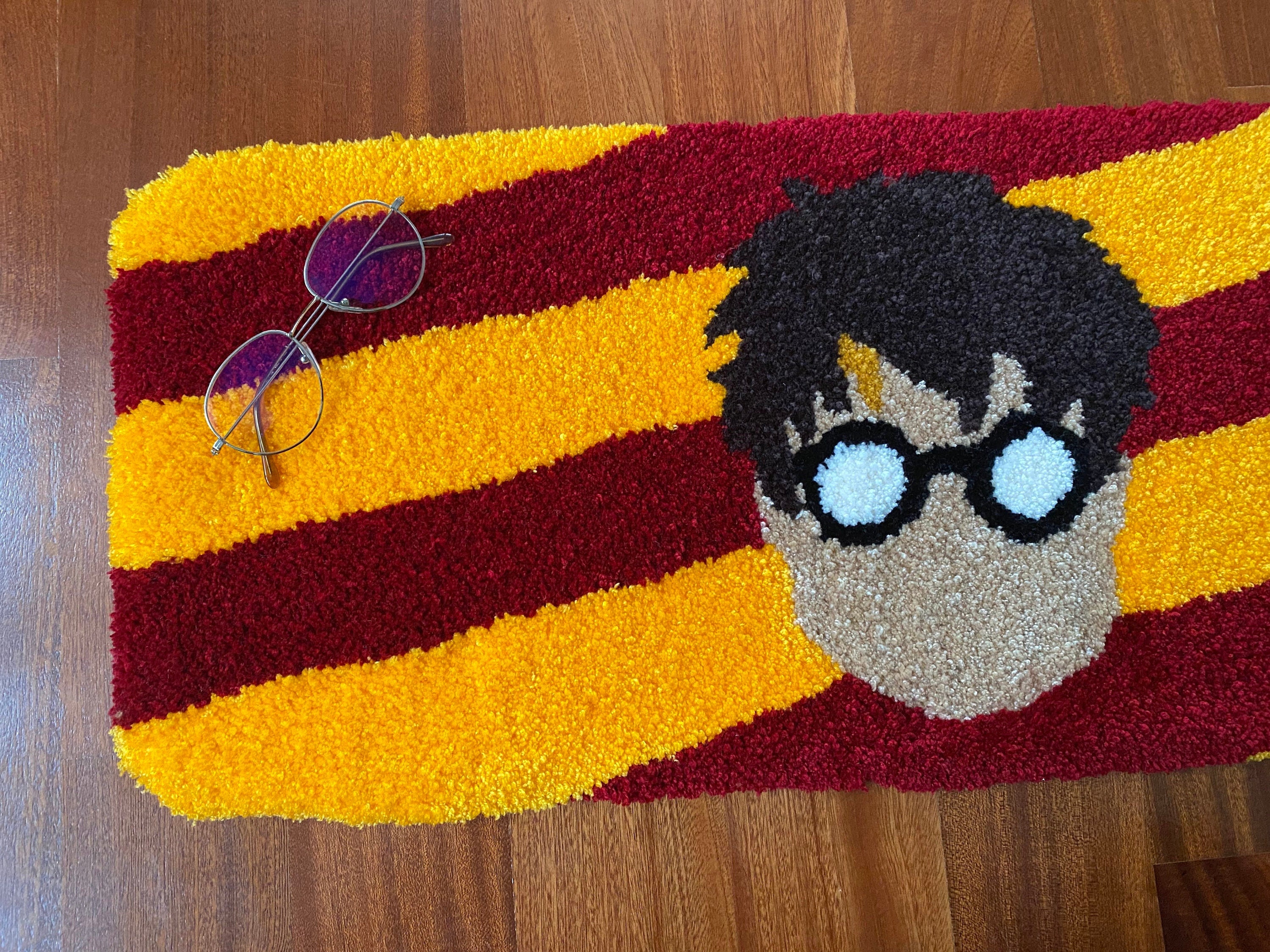 HARRY POTTER RUG / Different Sizes, Fluffy Tufted Rug, Gryffindor ...