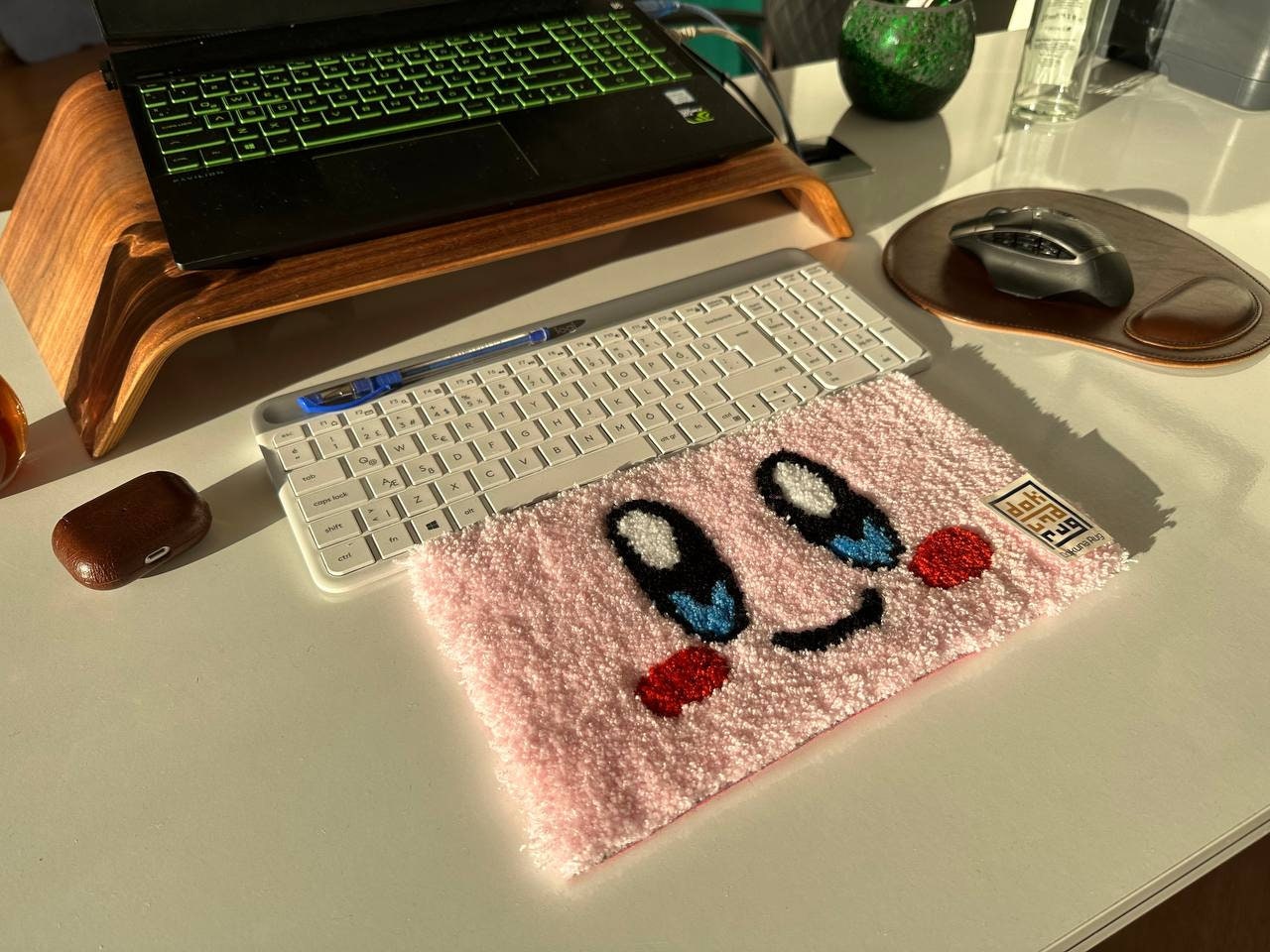 Kirby Keyboard Rug, Game Character Rug, Handmade Study Desk Rug, Tufted ...