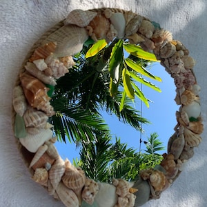 Coastal Round 14 Handmade Seashell Mirror - Etsy