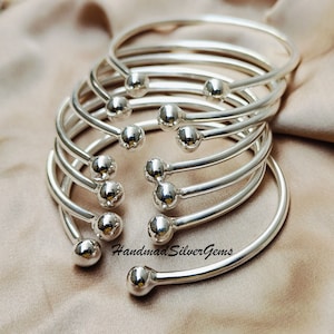 Adjustable Stunning 7 Set of Bangles, Women Bangles, Set of Bangles, Stacking Bangles, 7 Day ...
