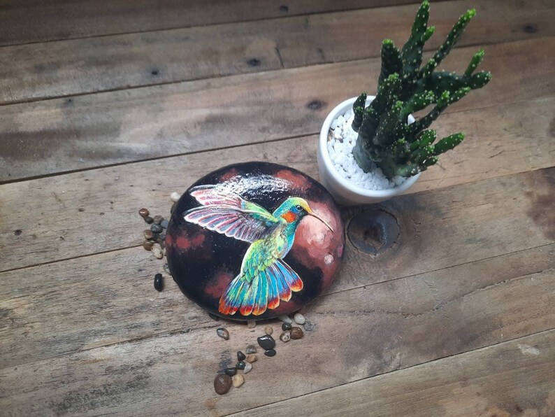 Hand Painted Stone Pretty Hummingbird Rock Painting Animal - Etsy