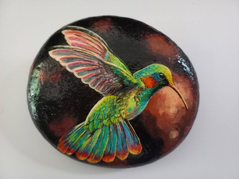 Hand Painted Stone Pretty Hummingbird Rock Painting Animal - Etsy