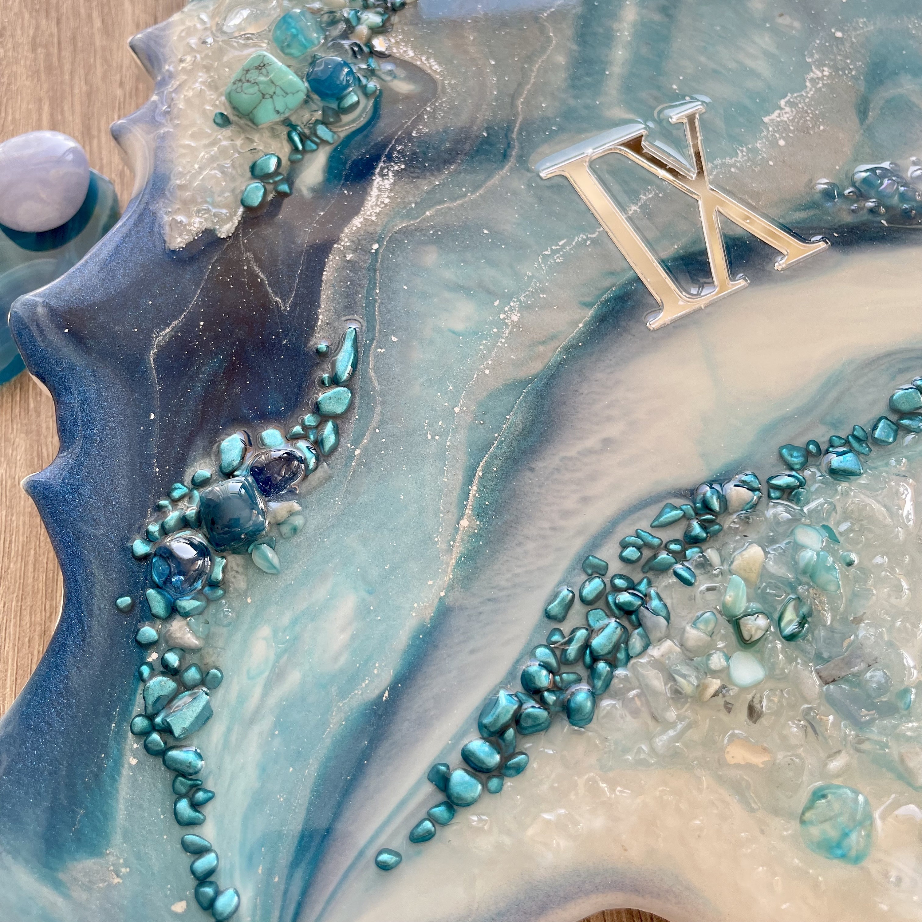 Blue Resin Geode Clock, Geode Painting, Resin Art Clock, Abstract ...