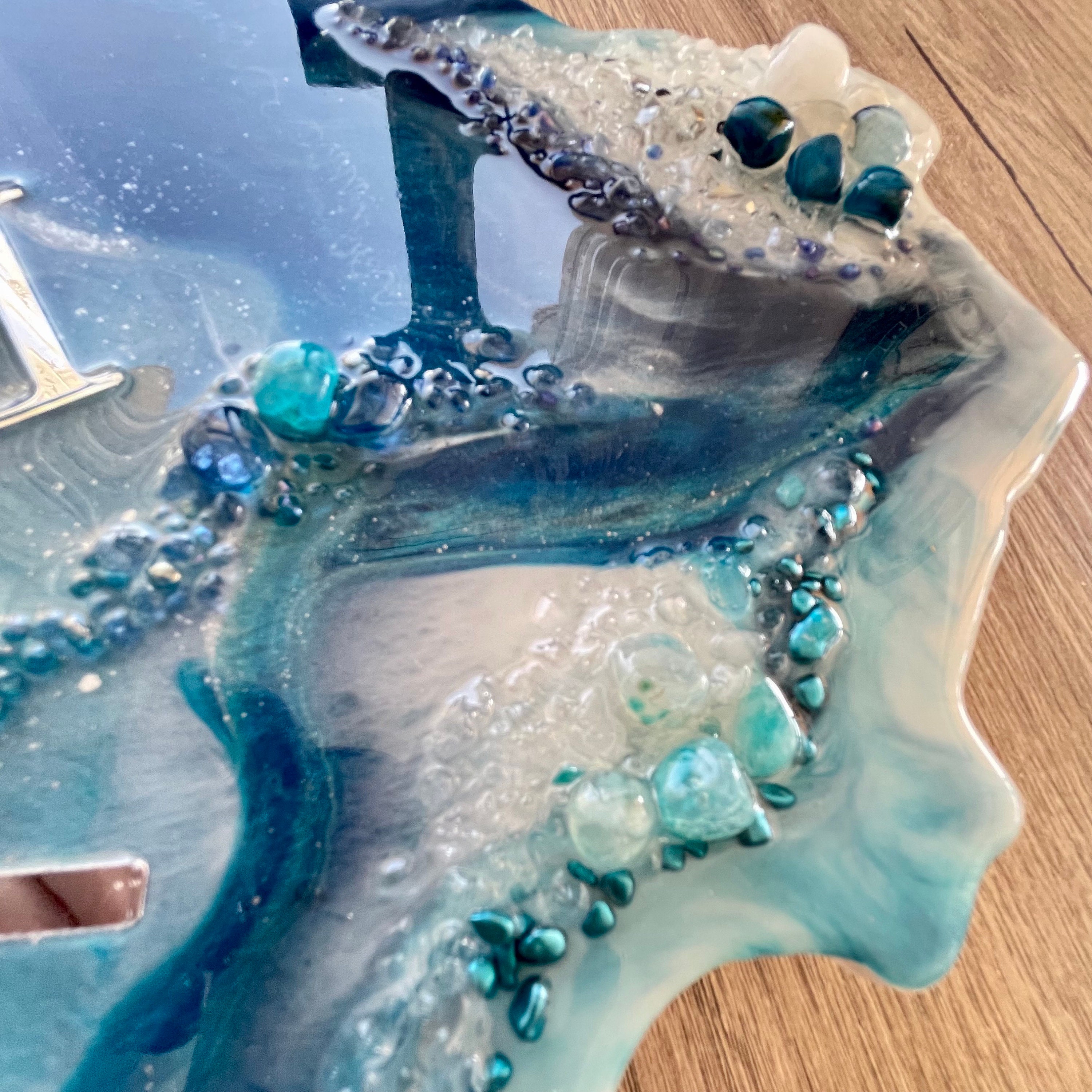 Blue Resin Geode Clock, Geode Painting, Resin Art Clock, Abstract ...