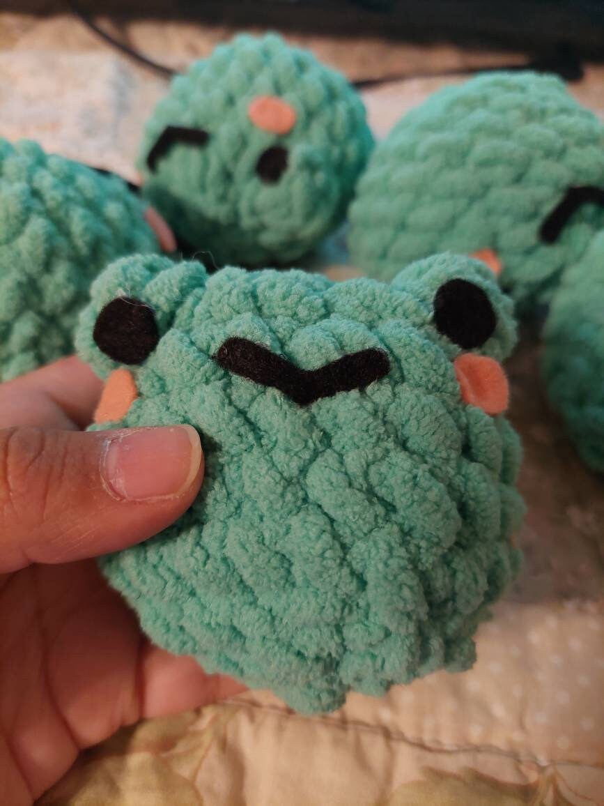 Small Frog Squishy - Etsy