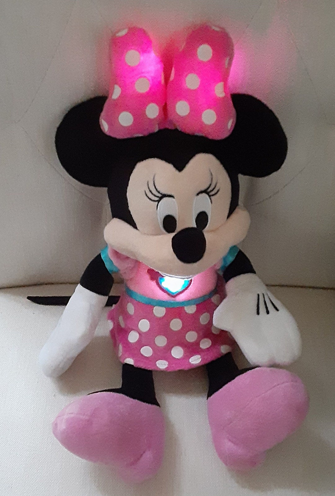 12 in Disney Singing/light up Minnie Mouse - Etsy
