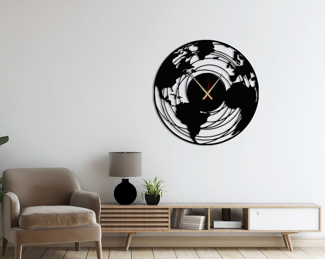 World Map Metal Clock, Metal Minimalist Line Black Wall Clock, Large ...
