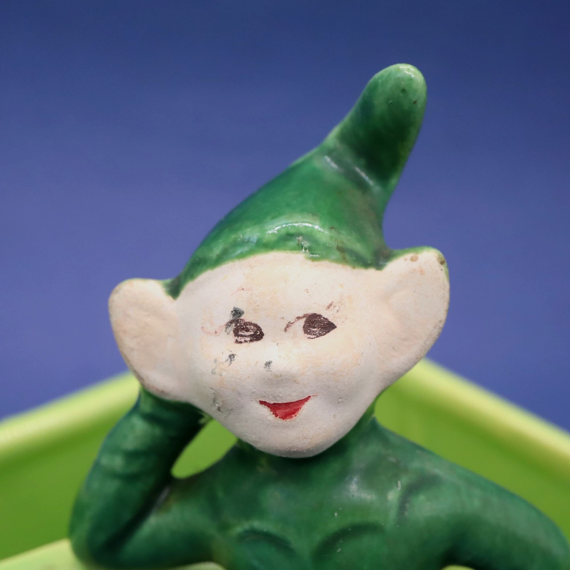 Vtg Treasure Craft Pixie Planter Rare Dark Green Elf in Front of Light ...