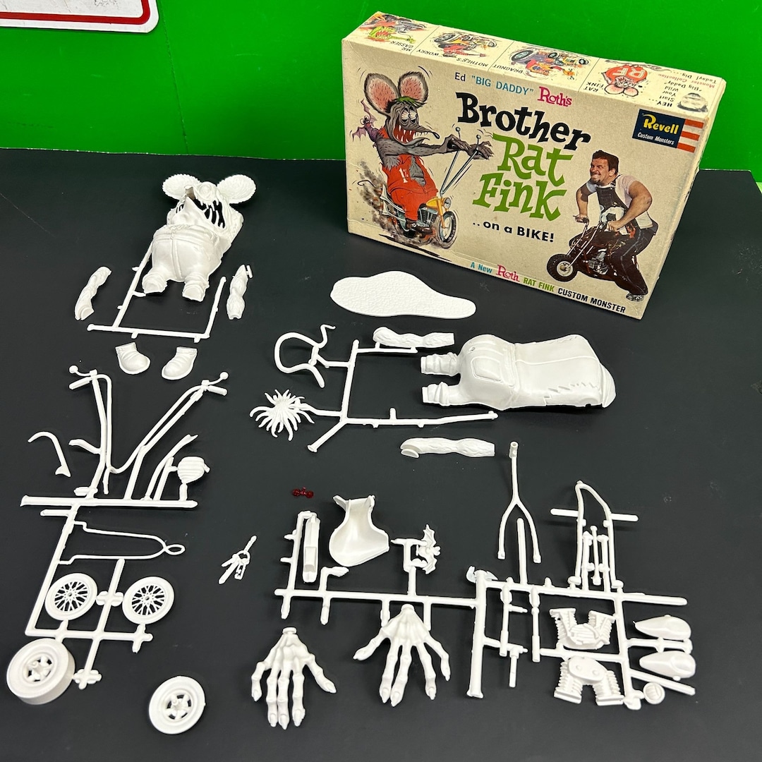 Revell Ed Roth's Brother Rat Fink on a Bike Model 1964 W/ All Parts and ...