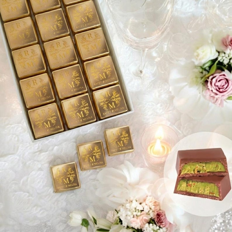 Dubai Chocolate Wedding Favors, Personalized Chocolate for Anniversary ...