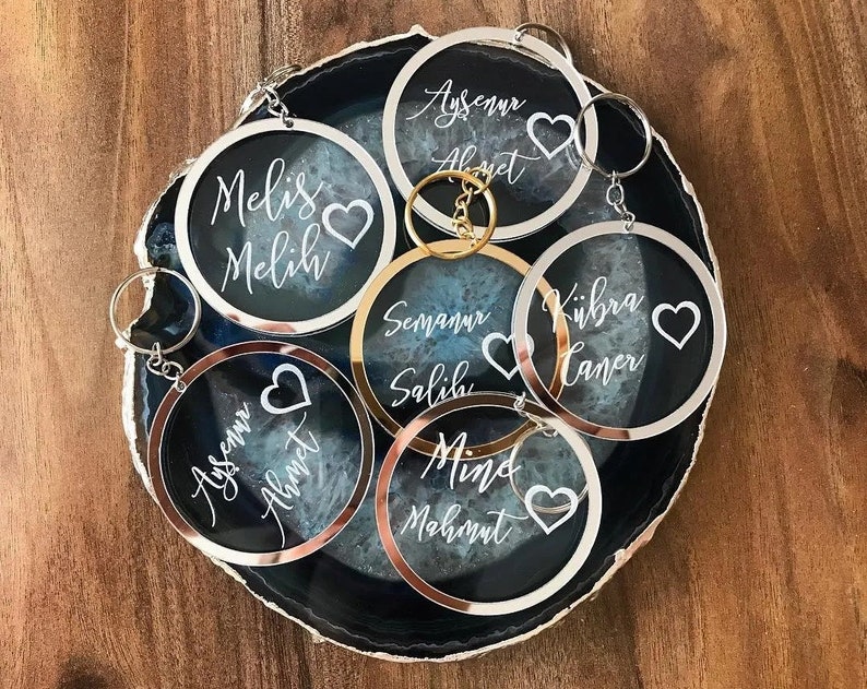 Personalized Name Keychain Wedding Favors for Guests Acrylic - Etsy