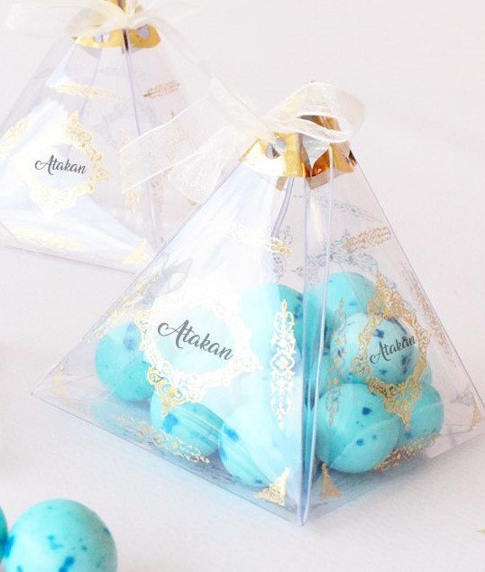 Personalized Pyramid Box Wedding Gift Box for Guests Guests - Etsy