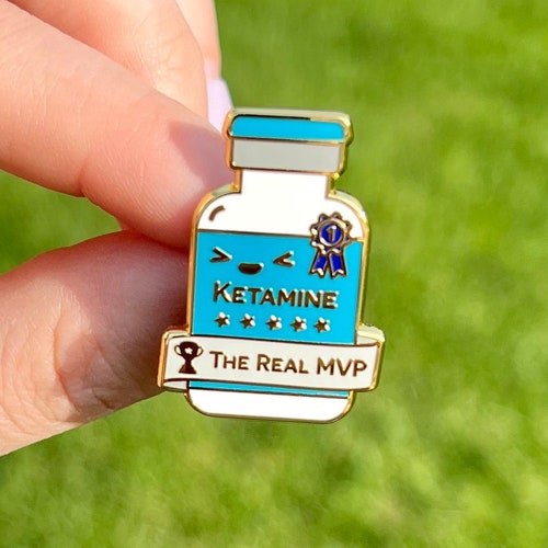 Pager Hard Enamel Pin Cute Medical Nurse Doctor Pharmacist - Etsy